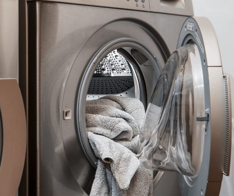 Nettoyage conduit de sécheuse - Entretien sécheuse ©Duraclim